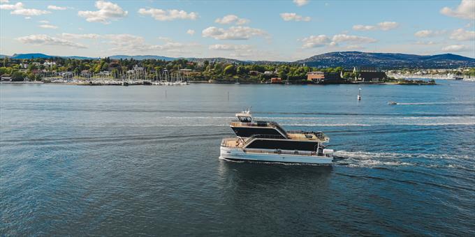 Brim Explorer: Middagscruise